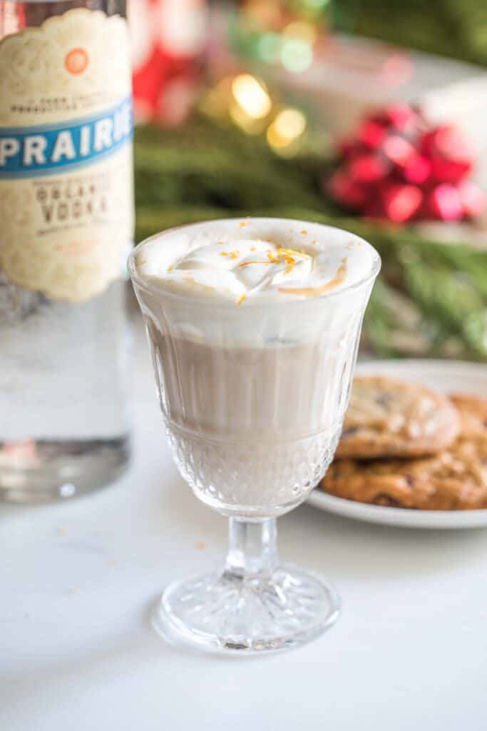 Milk & Cookies - Warm Cocktail with Oolong Tea & Cardamom | Liquid Culture