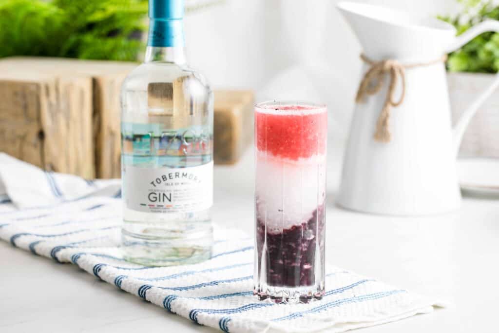 Gin Berry Rocket - Adult Slushie made with Tobermory Gin & Steinhart ...